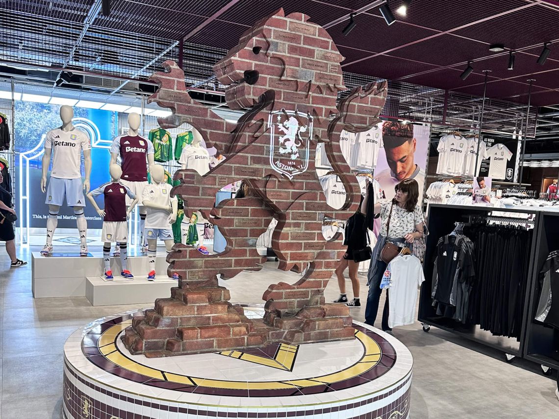 Giant Lion Prop | Giant Prop | Promotional and Marketing Prop ...