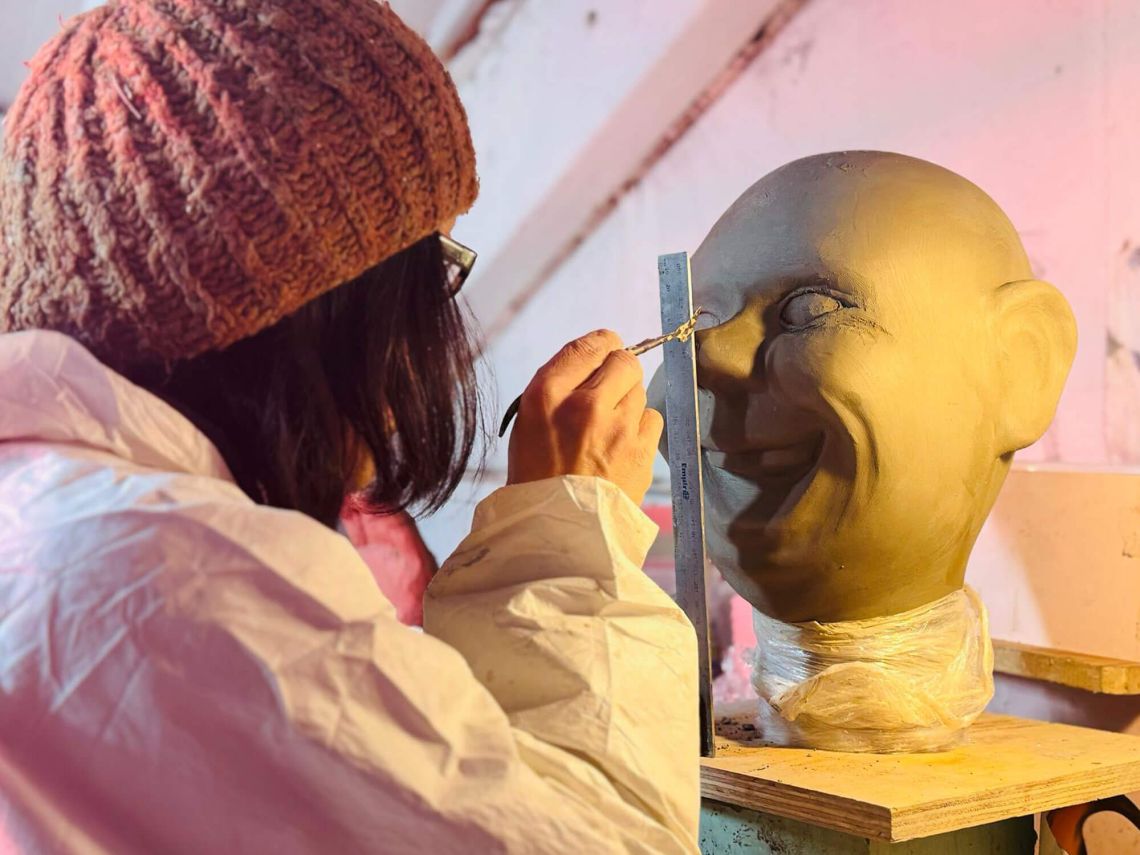 Film and Theatre props | painting and spraying | Prop making ...