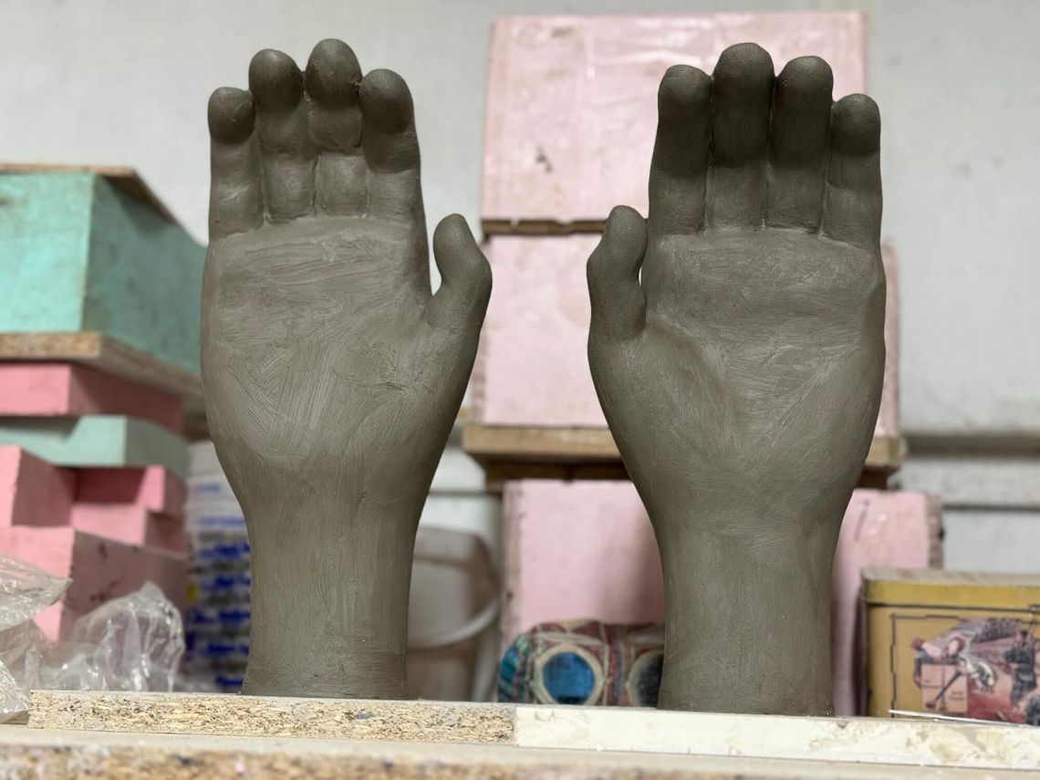 Film and Theatre props | painting and spraying | Prop making ...