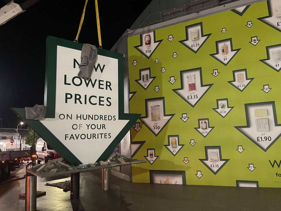 Giant Arrow Prop | Giant Prop | Promotional and Marketing Prop ...