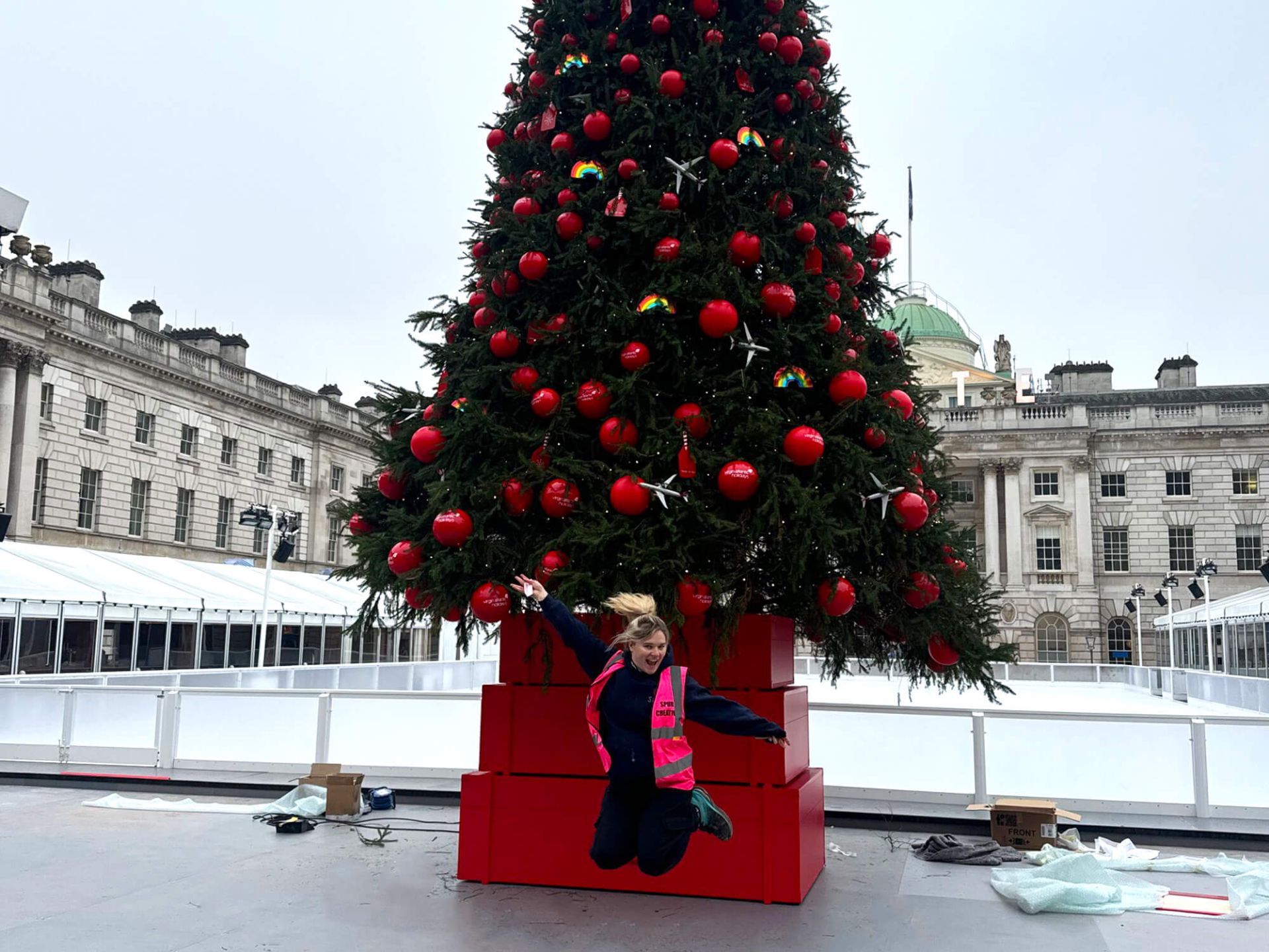 10 Christmas Prop Ideas to Make Your Event Unforgettable | Blog | Spur ...