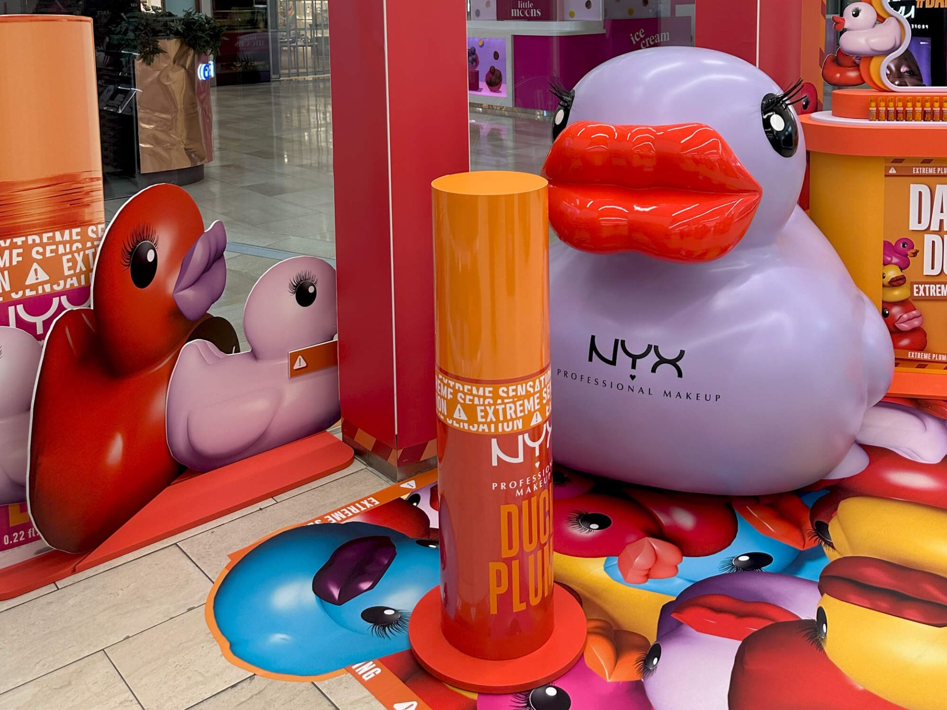 Retail display | Spray Painting and Finishing | Giant Props ...